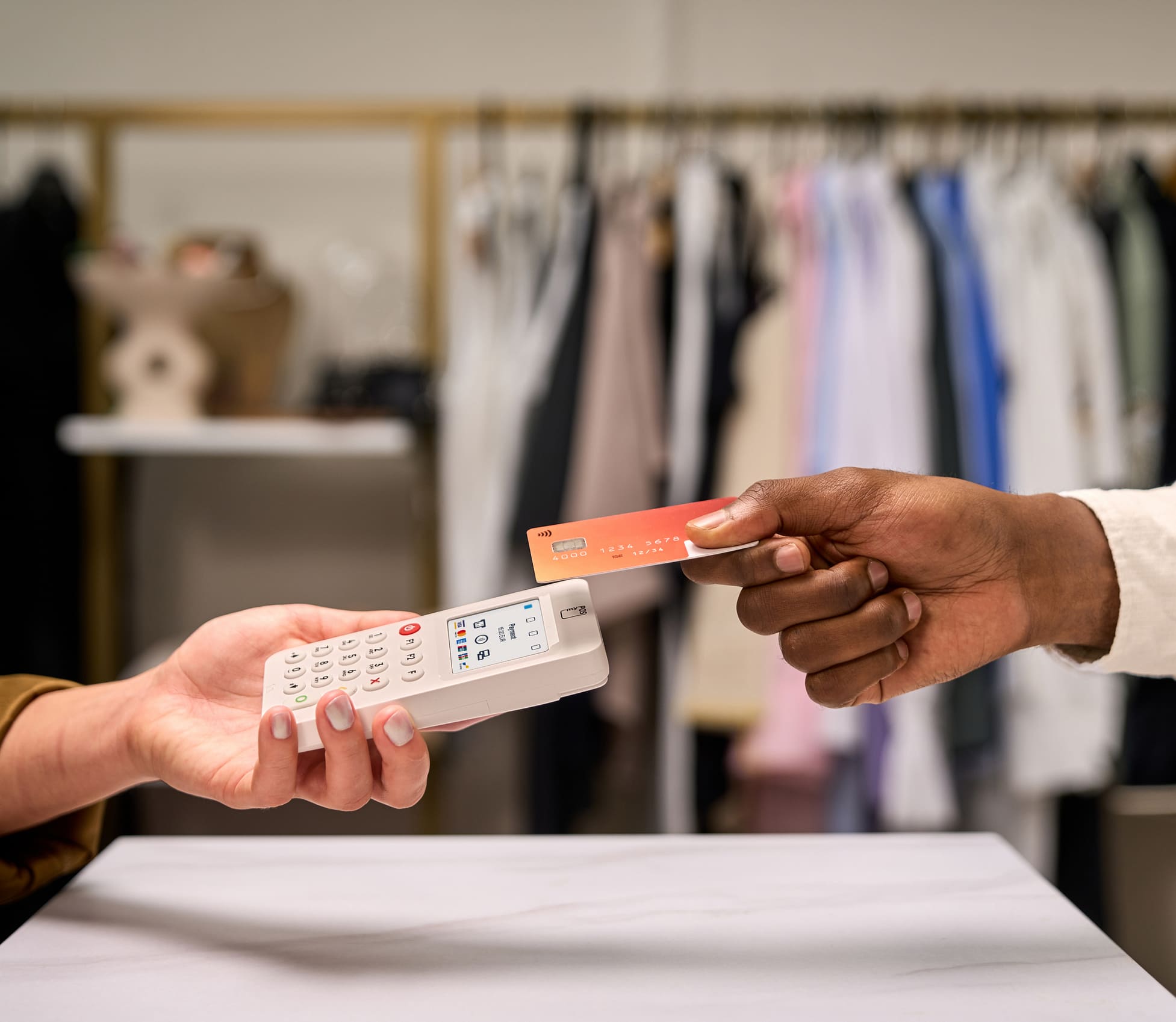 Choose a card machine for your small business | myPOS